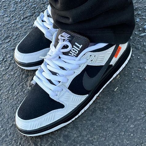 Nike Sb Dunk Low Pro X Tightbooth Skateshop Black White