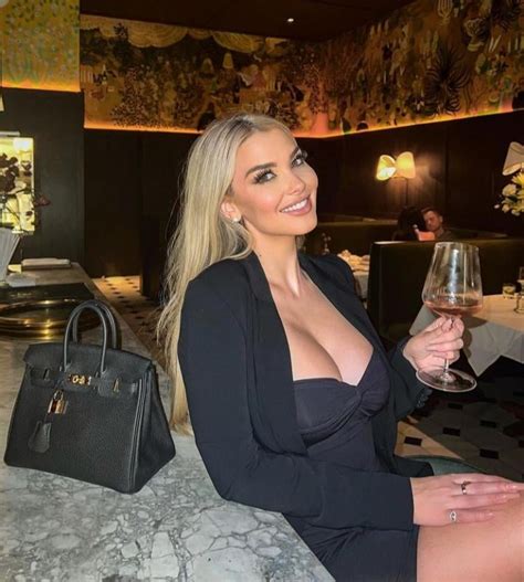 Emily Sears Emilysears [instagram] R Babesdirectory
