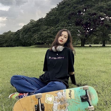 Pin Oleh 0n2trfz Di ɢɪʀʟ Orang Cantik Lucu Orang