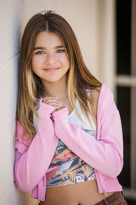 Newstar Robbie I All Models Club