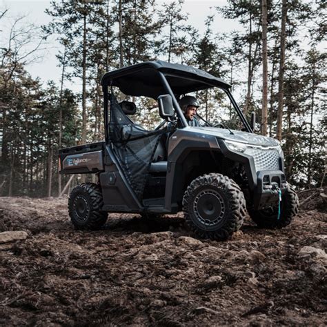 Cfmoto Uforce U6 Ev Eps Bagis Mini Traktorius Bagiai Moto