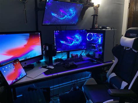 Here Is My “dual Pc” Streaming Setup I Play On My Pc And Use My Imac 27” To Stream From Ignore