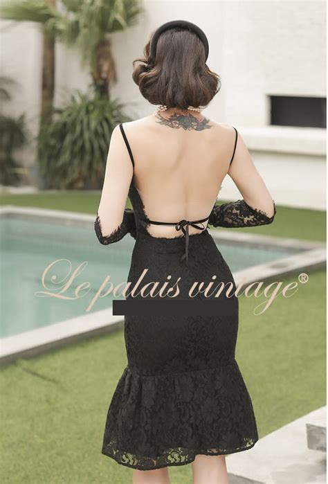 Le Palais Vintage Original Retro Elegant Slim Thin Black Lace Backless