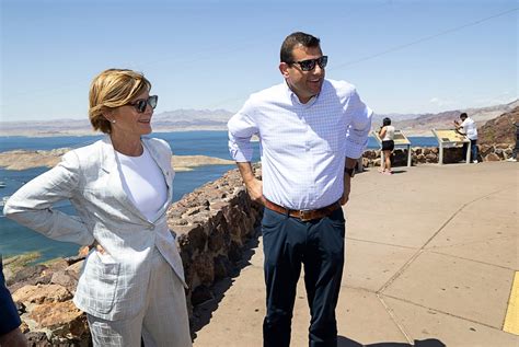 Nevada U S Rep Susie Lee Hosts California Lawmaker At Lake Mead To