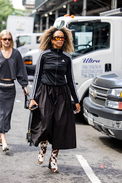 What Is ‘blokette Style A Celeb Stylist Explains The Trend Parade