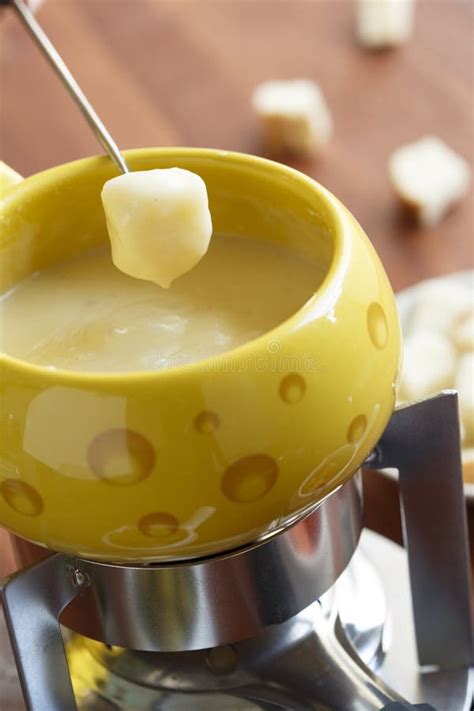 Ostfondue Arkivfoto Bild 18933048