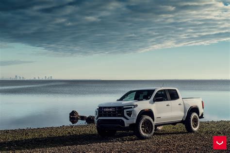 GMC CANYON AT HYBRID FORGED SERIES HF Vossen Wheels