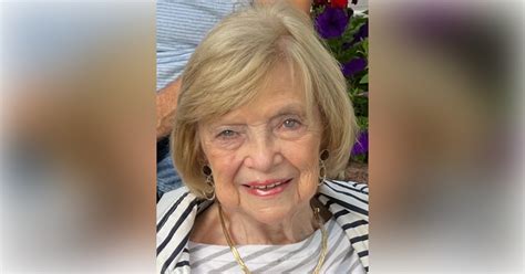 Obituary Information For Eileen Mae