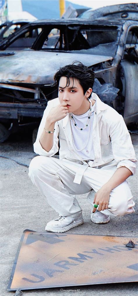 Pin By Strawberry Bear💕 On Hoseok Jhope Bts J Hope Photoshoot