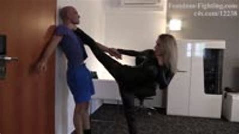 Lethal Blonde As Cat Woman In The Bad A Bodyguard Beats Up The