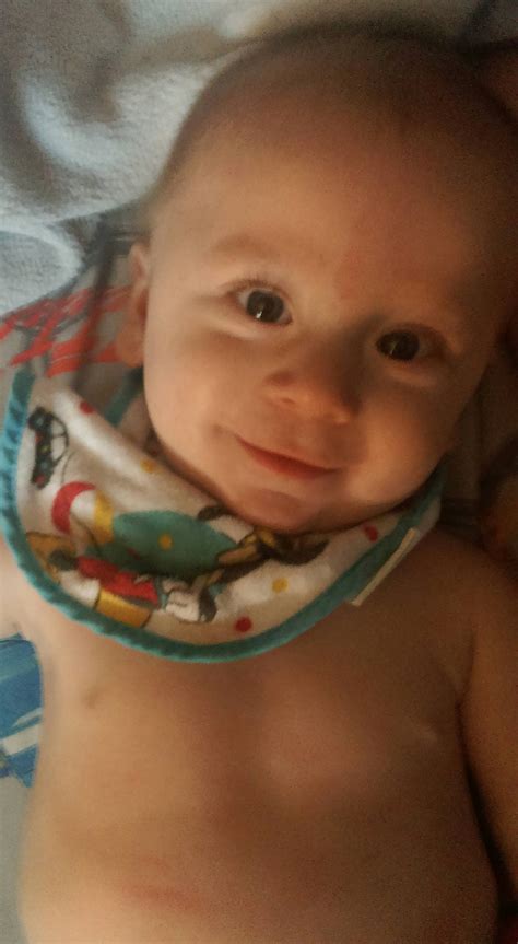 Maxwell Edison R Mommit