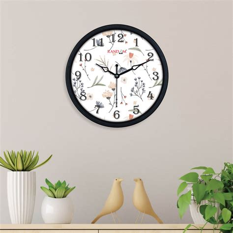 Random Wall Clock