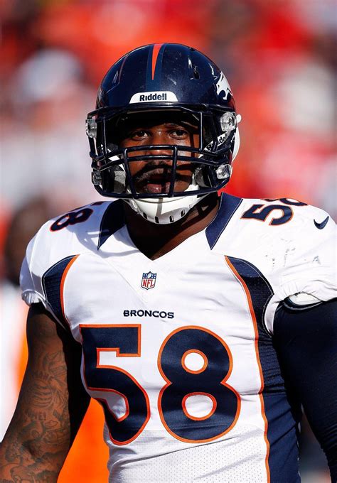 Download Broncos Von Miller Portrait Wallpaper