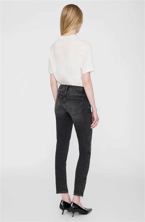 Jaylin Tee Signature Ivory George And Olive