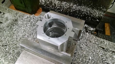 Inline Twin Engine Ep 2 Yogis Workshop