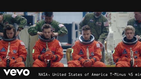 Lirik One Direction Drag Me Down Dan Terjemahan Lagu Lirikterjemahan Id