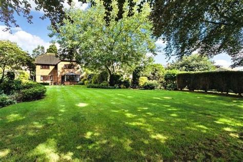 Property Valuation Pinfarthings Pangbourne Road Upper Basildon