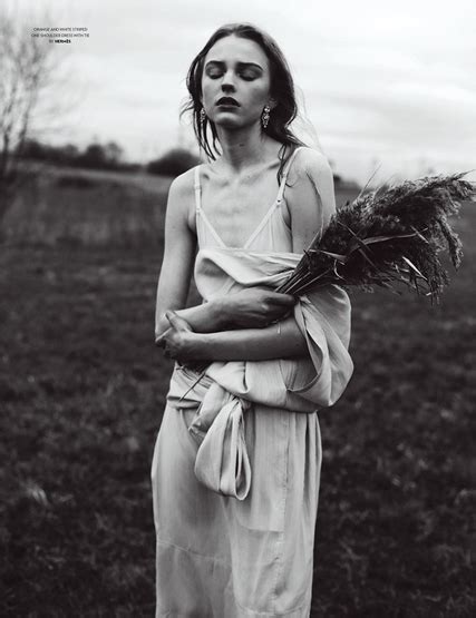 Grace Plowden Viviens Models