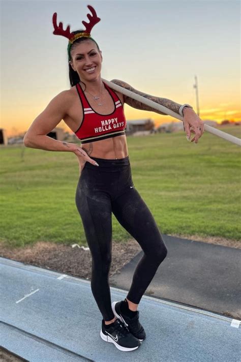 Anicka Newell Hot Athlete Babes