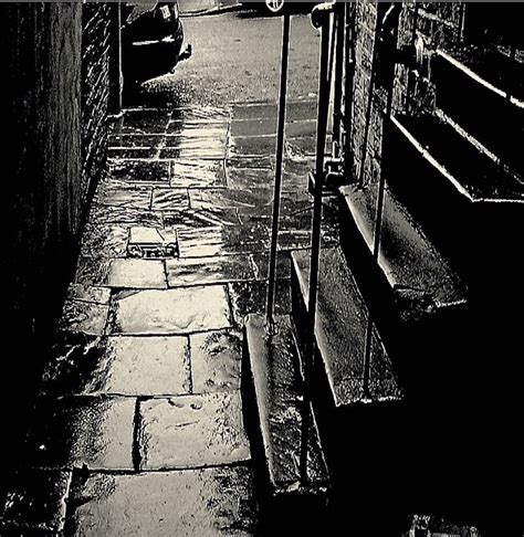 Cold And Rainy Alley Davidpics Flickr