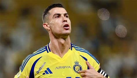 القيد يقطع طريق رونالدو صوب الهلال موقع 24