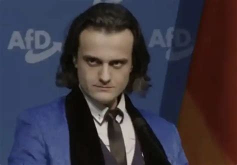 Sai Che Sorpresa Un Nazista Che Cita Hitler Alexander Eichwald Un Candidato Della