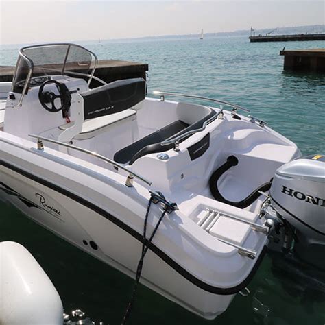 Ranieri International Voyager 18s Marina Garda Rent
