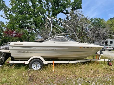 2000 Bayliner Capri