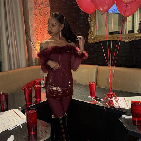 Endia Smith Thanksgiving Is Tomorrow But Im Thankful For Facebook