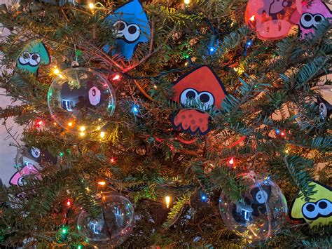Hr Has Required A Xmass Tree This Year Please Do Not Resist Rsplatoon