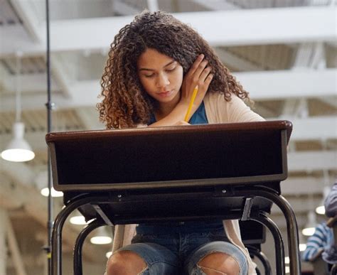 Online Learning Vs In Person Classes Whats Better ‹ Go Blog Ef