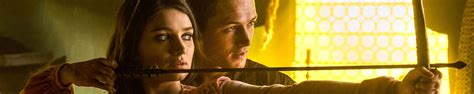 2000x400 Resolution Taron Egerton And Eve Hewson In Robin Hood 2018 2000x400 Resolution