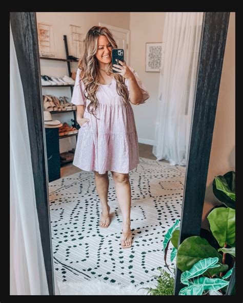 Fun Flirty Dresses For An Apple Body Shape Taryn Truly Rapplebodyshape