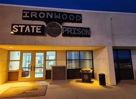 Tentoesin Ironwoodstateprison Intimaterelationships101 Prison