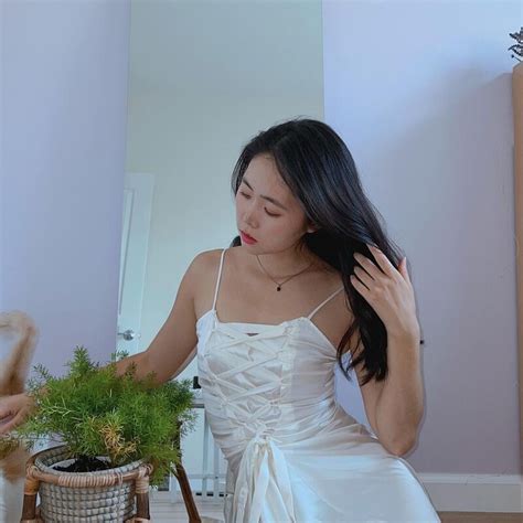 220826 Grace Instagram Update Kpopping