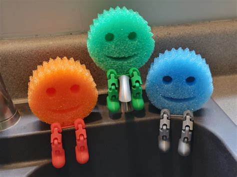 Scrub Daddy Buddy Kitchen Sponge Display By Click Print Creatives Makerworld Download Free 3d