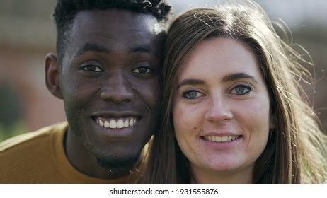 71744 Interracial Black Male White Female Royalty Free Images Stock
