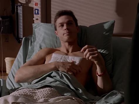 Auscaps Eric Close Shirtless In Now And Again 1 16 Everybody Whos Anybody