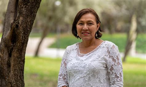 Noemí Gómez Recoge Las Huellas Del Camino