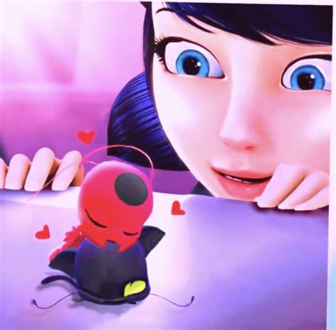 Marinette See Tikki And Plagg Sleeping Plagg Have One Eye Open Chat