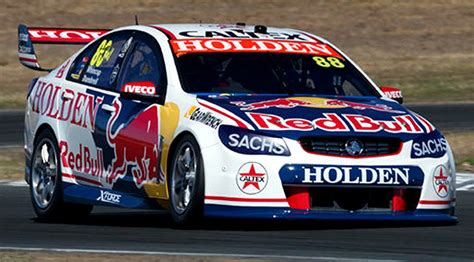 Holden Vf Commodore 2017 Sandown Retro Round Livery Jamie Whincup