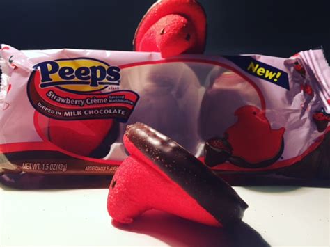 Review Battle Cherry Cordial Delight Peeps Vs Strawberry Creme Peeps