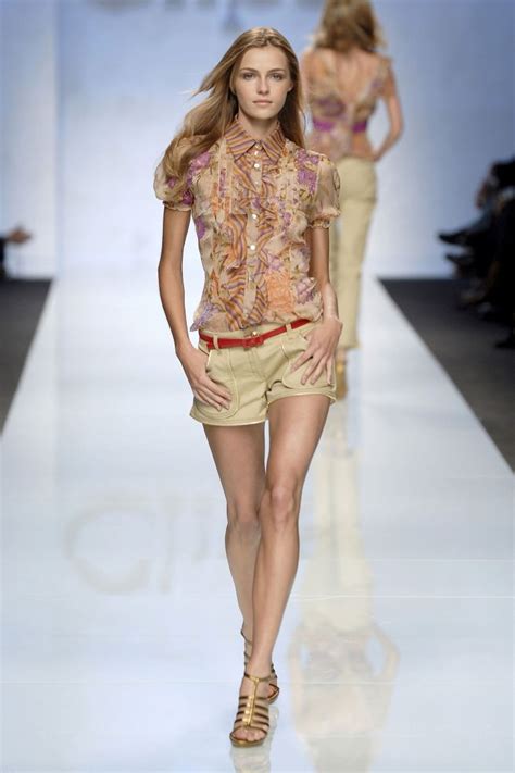 Épinglé Sur Moda Casual