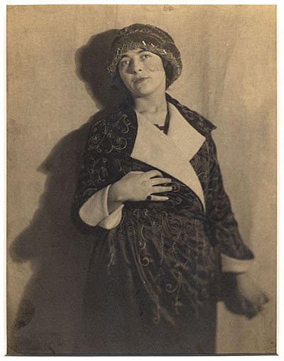 Blog American Women Tastemakers Edith Gregor Halpert And Her Downtown Gallery Archives Of