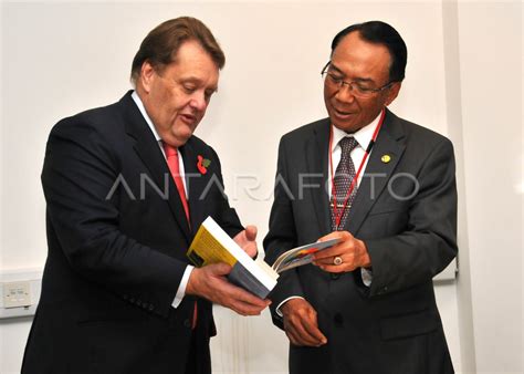 Kerjasama Energi Ingris Indonesia Antara Foto