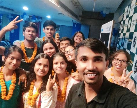 pankaj kumar on linkedin neet physicswallah teacher