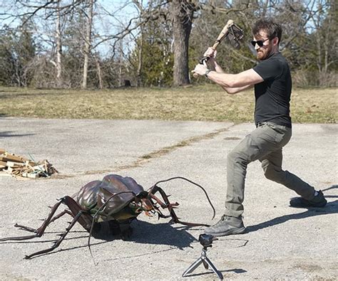 Making A Life Size Fallout Radroach