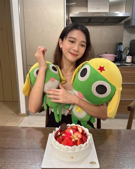 林宣妤获哥哥赴港庆生 网惊撞脸修杰楷 娱乐 大马娱乐