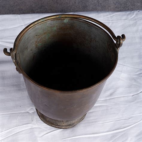 Rajputra Association Of North America Vintage Brass Bucket