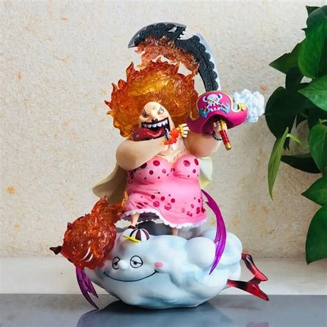 Big Mom Figure One Piece™ Anime Figures Canada